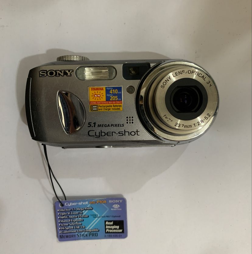Câmera Fotográfica Digital Sony Cyber-shot 5.1 Mega Pixels Dsc-p93 | Máquina Fotográfica Digital ...