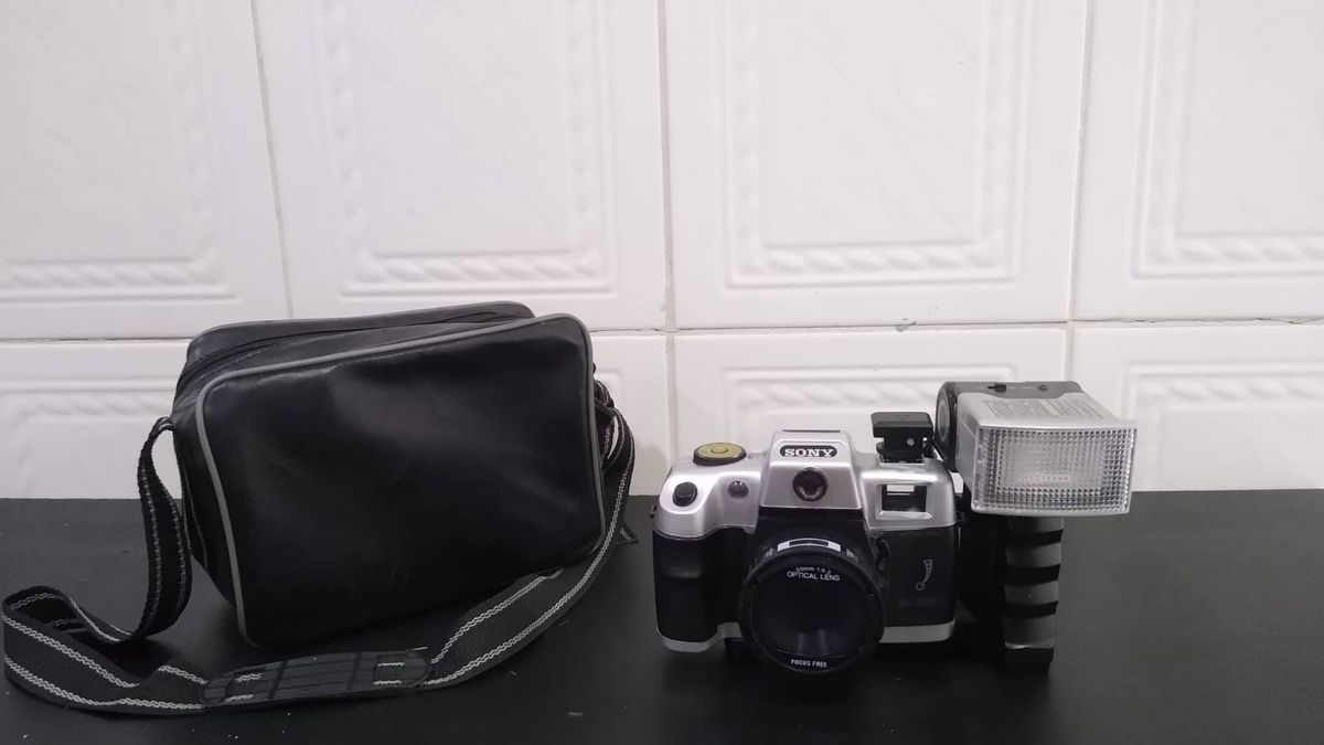 Câmera Fotográfica Sony Dl-2000 Profissional ( Valor 399 Reais ...