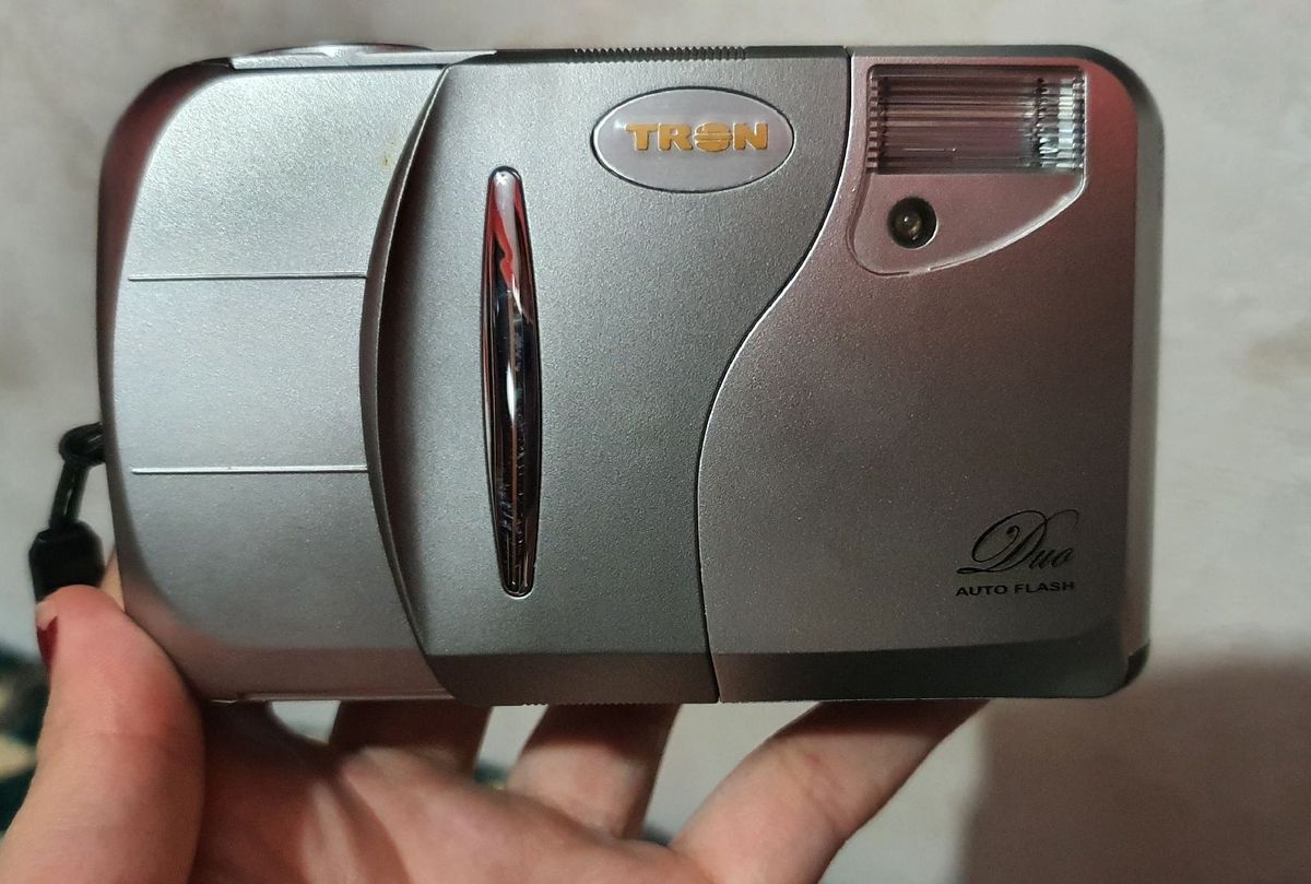 Câmera Fotográfica Tron - Duo Auto Flash | Máquina Fotográfica ...