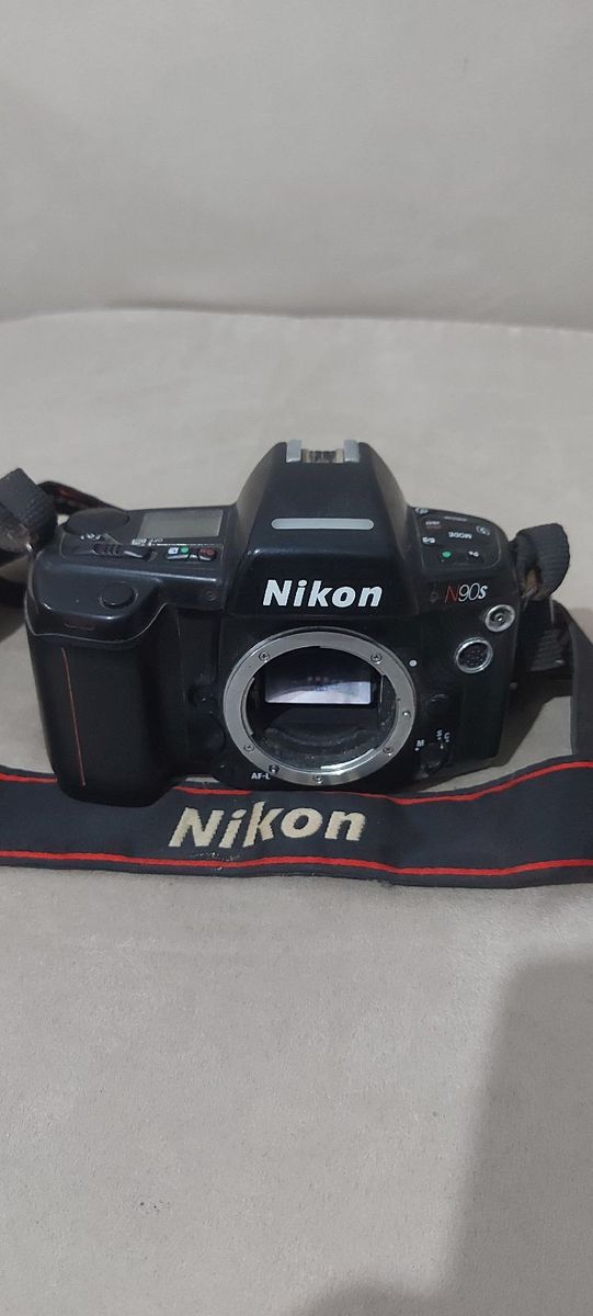 Câmera Nikon Profissional Antiga | Máquina Fotográfica Analógica Nikon ...