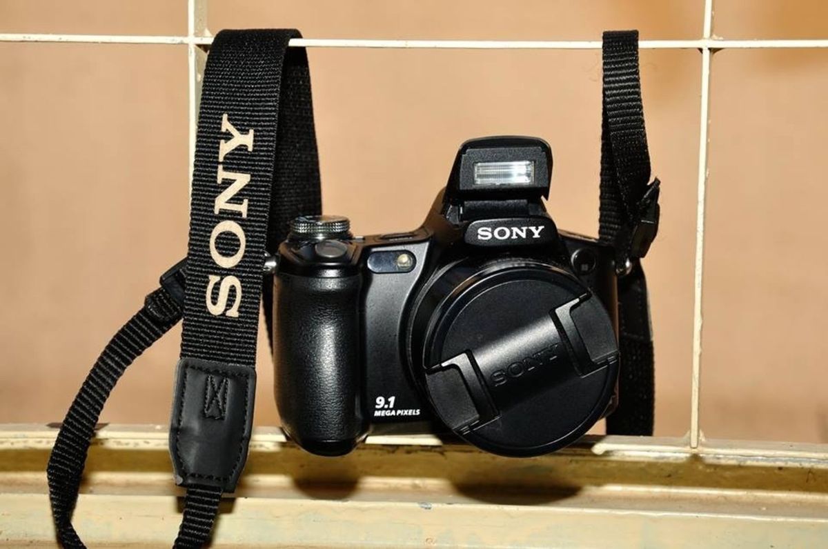 Câmera Sony H50 | Máquina Fotográfica Digital Sony Usado 2888144 | enjoei