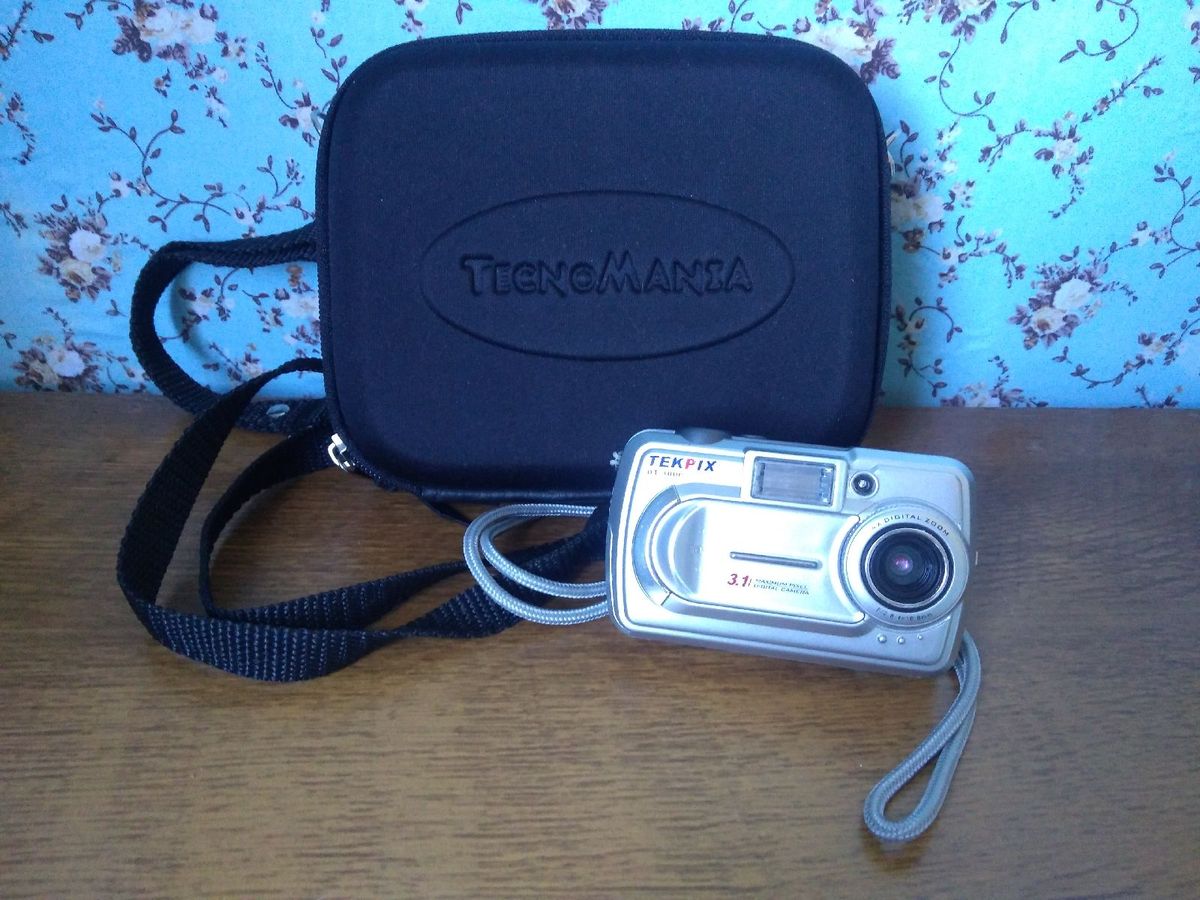 Câmera Tekpix Dt3000 Funcionando e com Estojo | Móvel de Antiquário ...