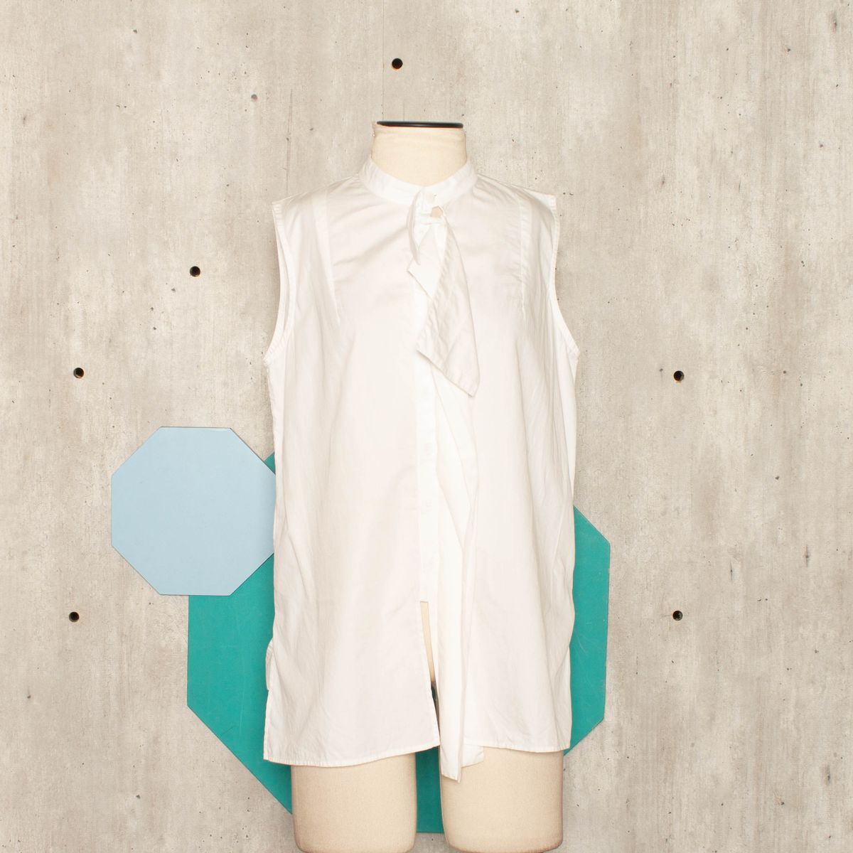 Camisa Branca sem Manga | Camisa Feminina Huis Clos Usado 55196191 | enjoei