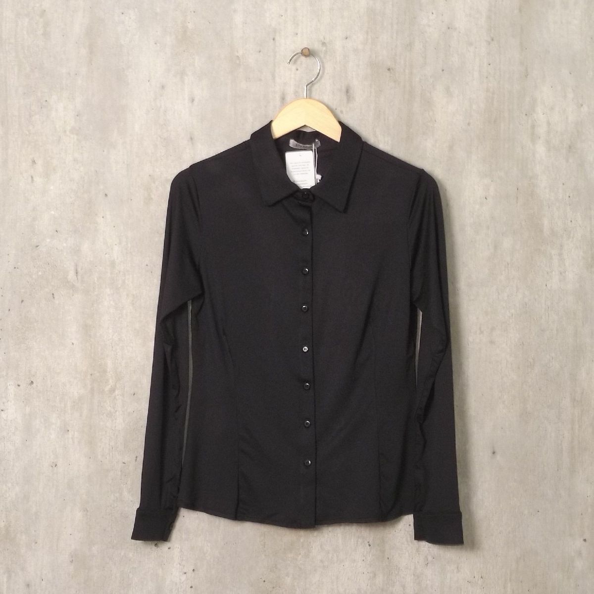 Camisa Preta Bonequim | Camisa Feminina Bonequim Usado 55238487 | enjoei