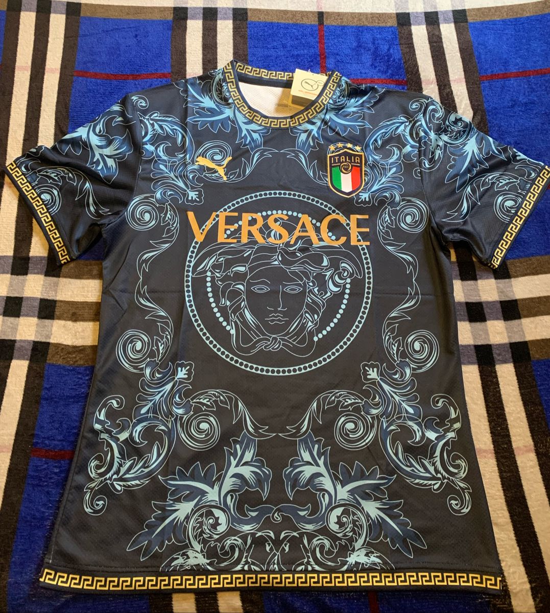 Camisa Seleção Itália X Versace 2022 | Camiseta Masculina Versace Usado ...