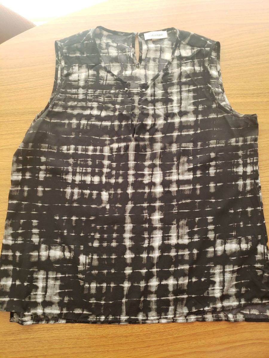 Camisa Social Cavada Calvin Klein | Camisa Feminina Calvin Klein Usado ...