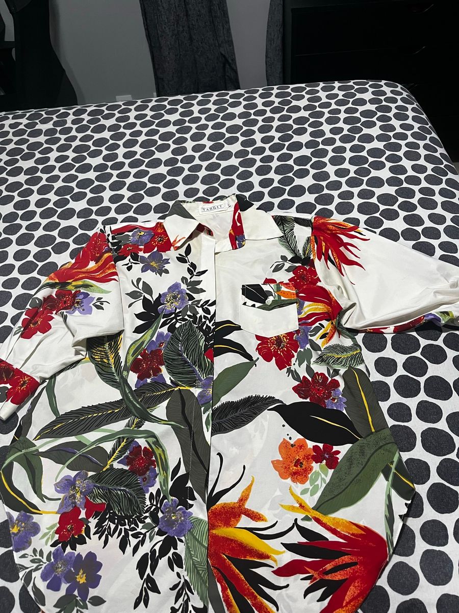Camisa Tropical da Target, Simplesmente Linda! Tam P, Porém Veste até ...