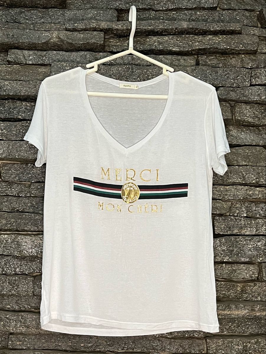 Camiseta Ágatha Branca Escrito Merci Mon Chéri | Blusa Feminina Agatha ...