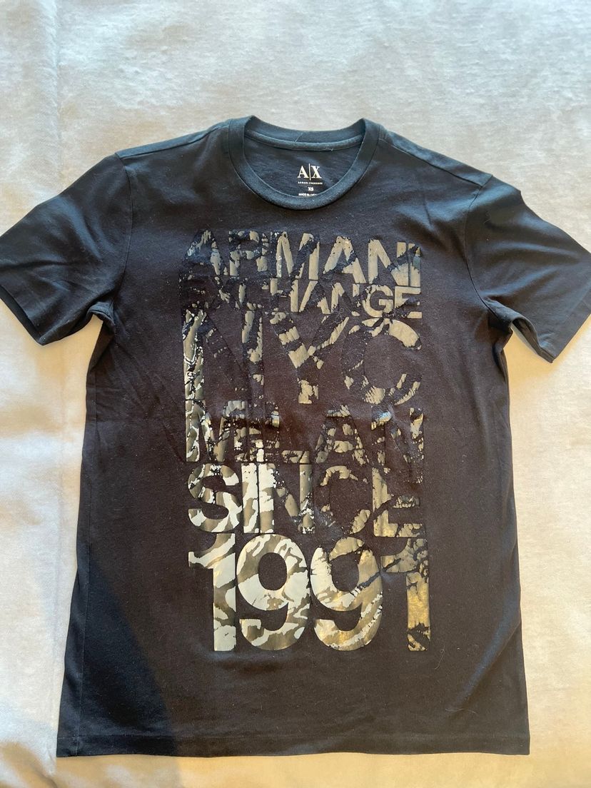 Camiseta Armani Original Xs Pp Está Como Nova | Camiseta Masculina ...