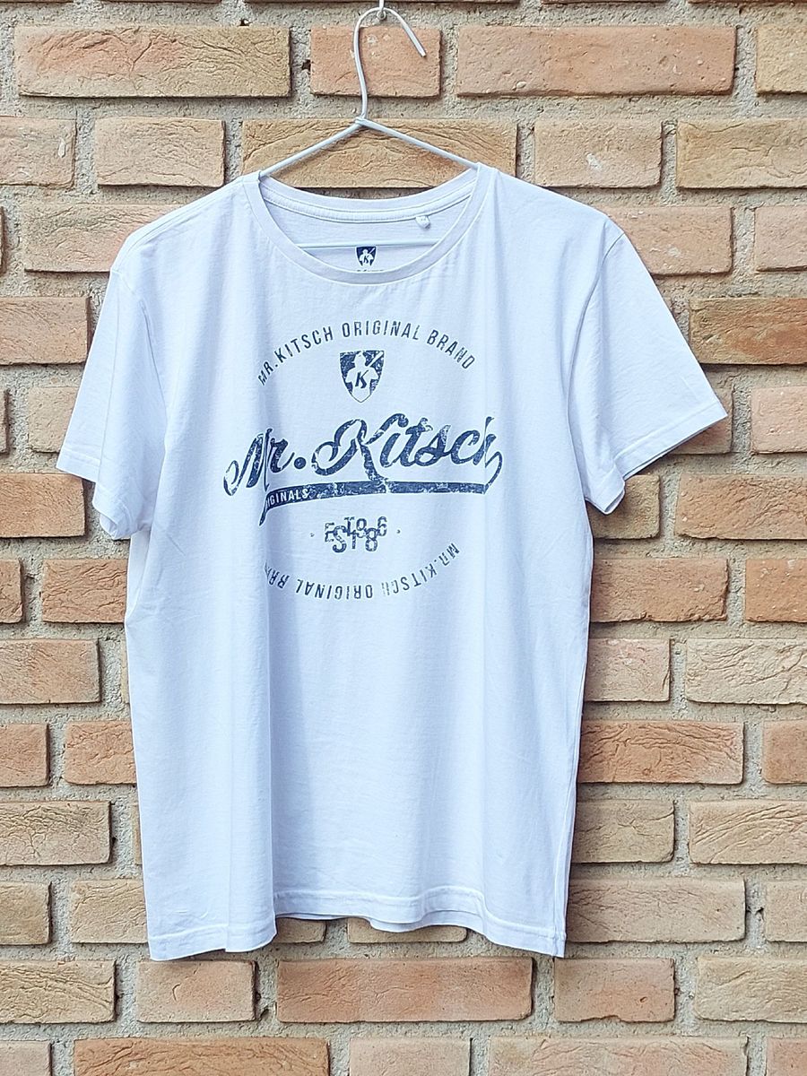 Camiseta Branca - Mr Kitsch | Camiseta Masculina Mr Kitsch Usado ...