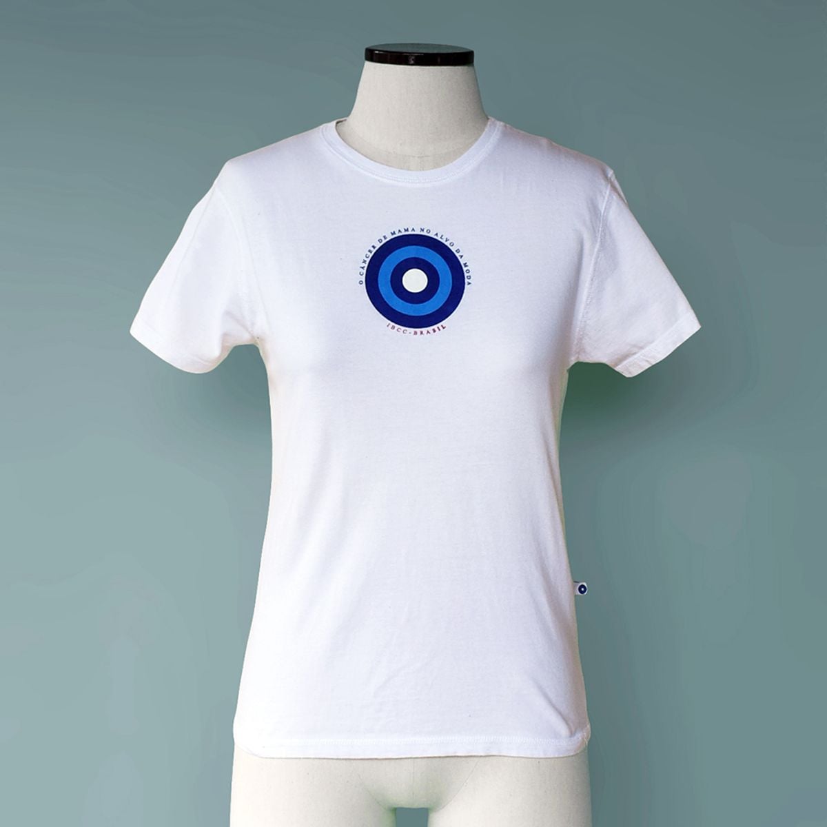 Camiseta Câncer de Mama No Alvo da Moda Hering | Camiseta Feminina ...