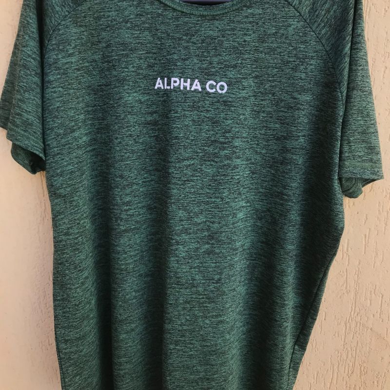 Camiseta Alpha Co
