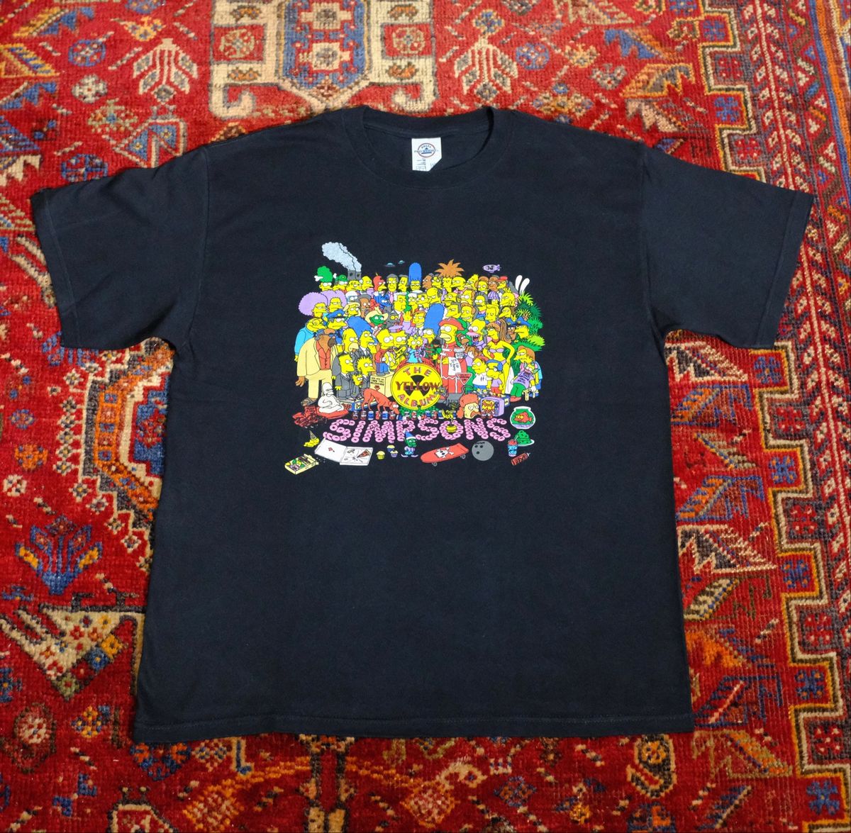 Camiseta The Simpsons Sgt. Pepper's Lonely Hearts Club Band Couch Gag ...