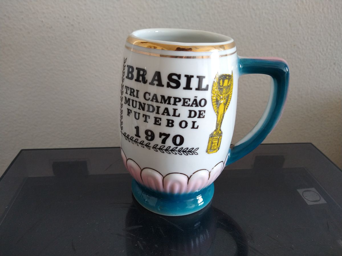 Caneca Chopp Brasil Tri Campeão 1970 (impecável) | Canequinha Nunca ...