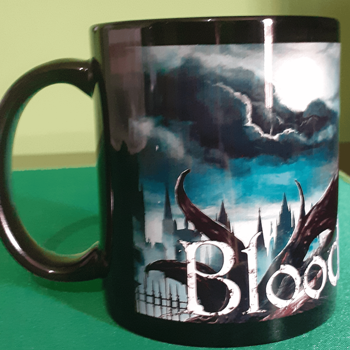 Caneca Personalizada Bloodborne | Item de Decoração Live Nunca Usado ...