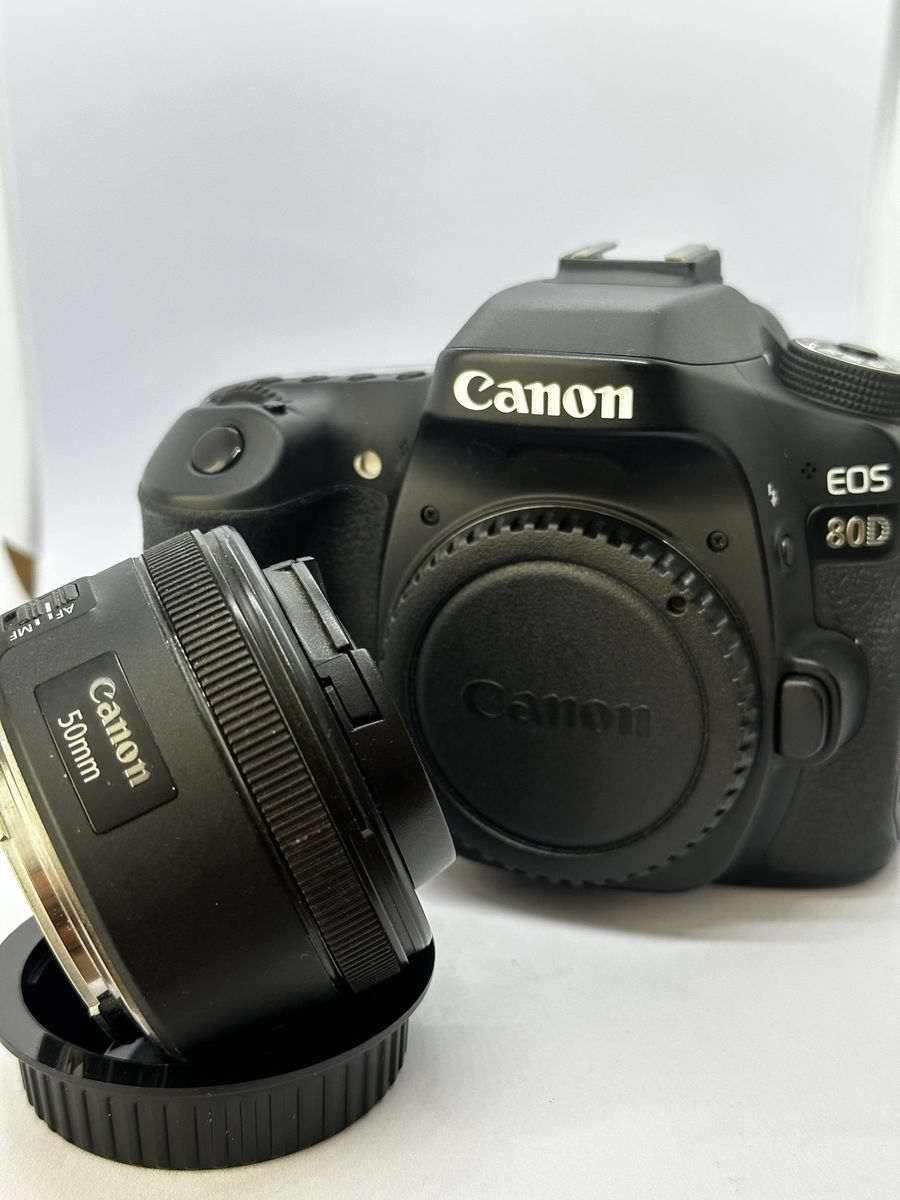Canon Eos 80d + 50mm 1.8 | Máquina Fotográfica Digital Canon Usado 121066569 | enjoei