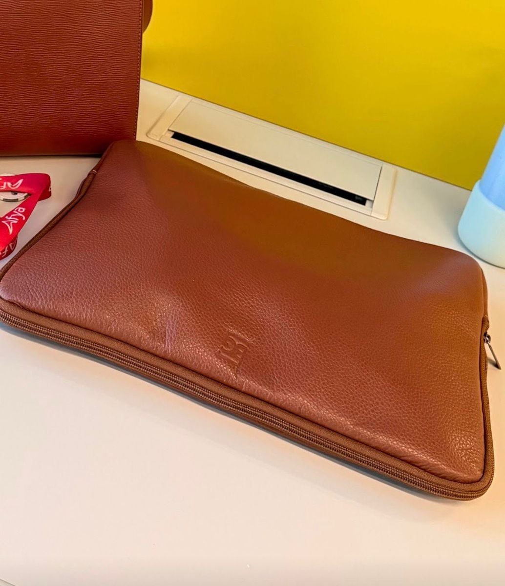 Capa para Notebook Bagaggio Marrom | Item Info & Eletro Bagaggio Usado ...