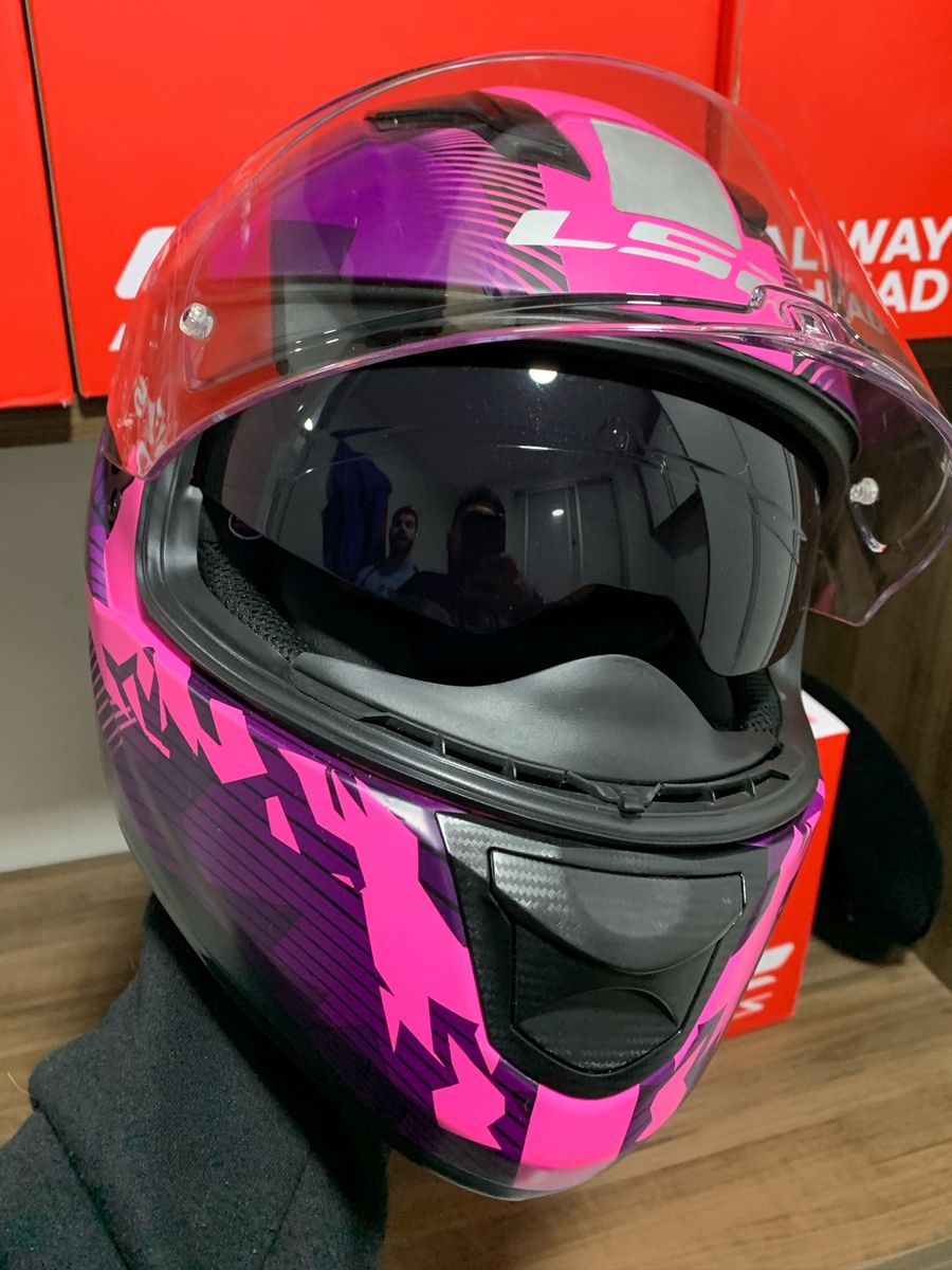 Capacete Ls2 Rosa com Óculos | Produto Feminino Ls2 Usado 75852182 | enjoei
