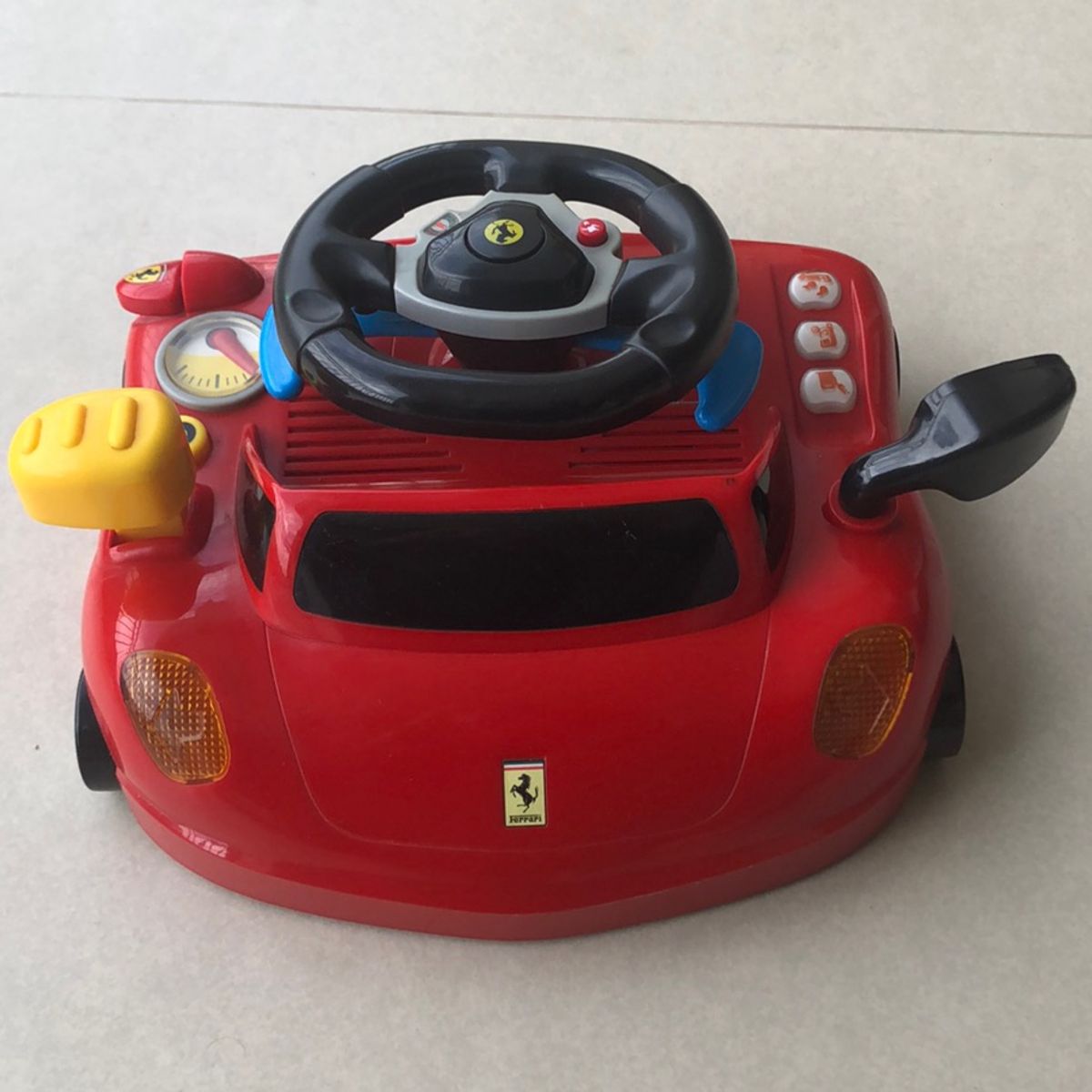 Carrinho da Ferrari Baby-com Som | Brinquedo para Bebês Lexibook Usado ...