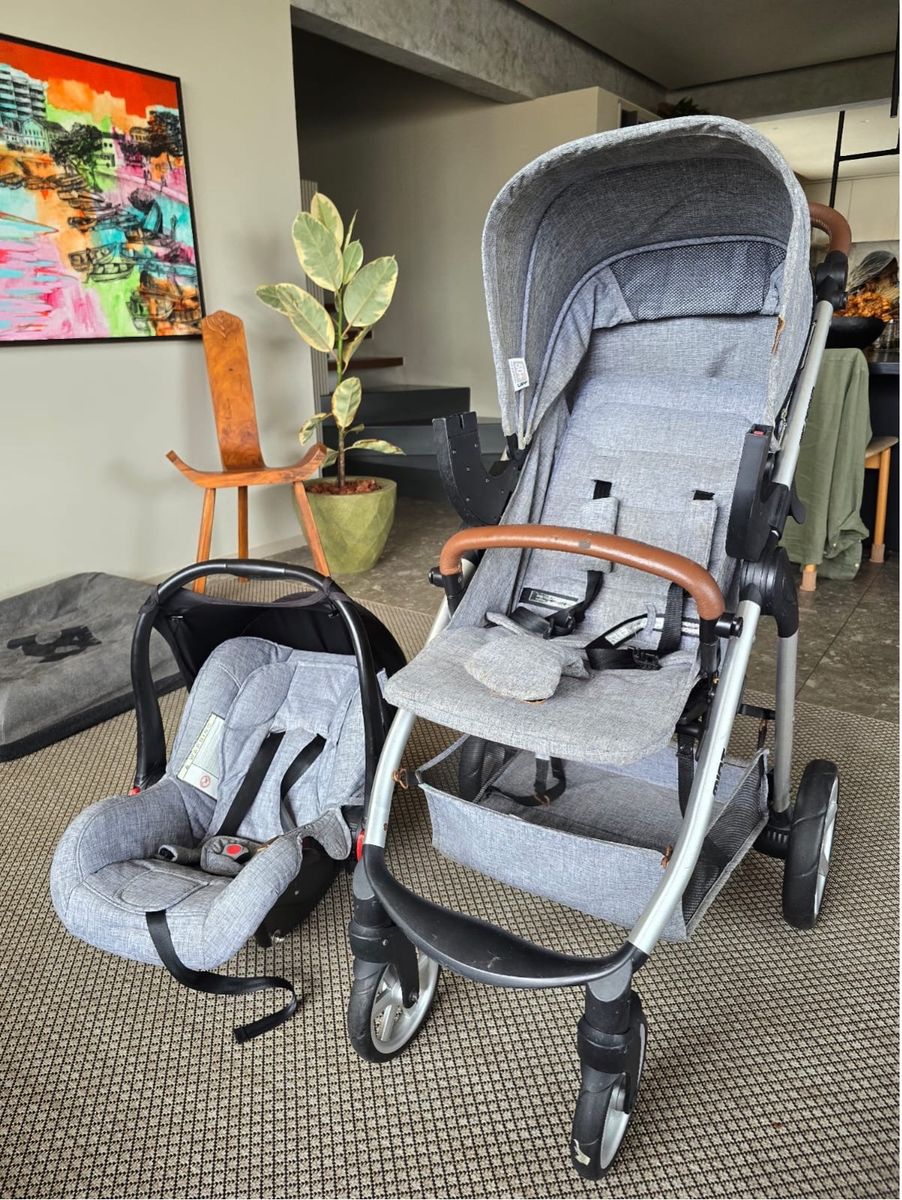 Carrinho de Bebê Abc Design Mint com Bebê Conforto (usado) | Item Infantil Abc Design Usado ...