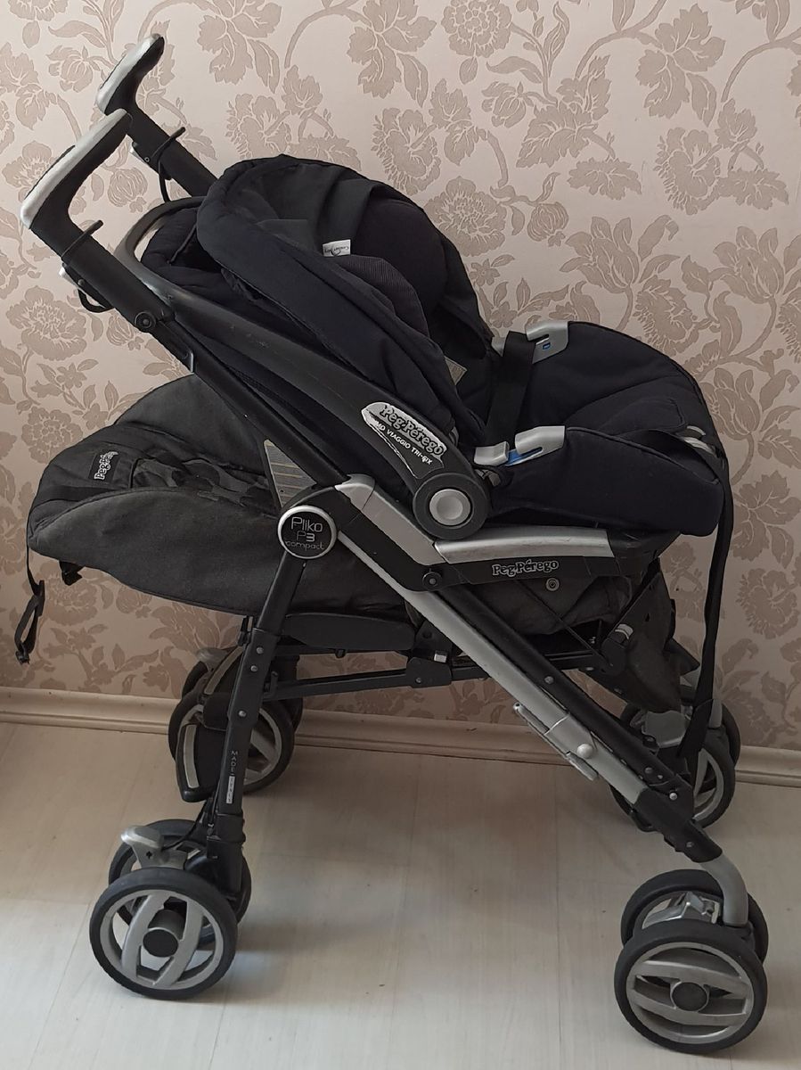 Carrinho de Bebê + Bebê Conforto + Base para Carro, Marca Peg Pérego ...