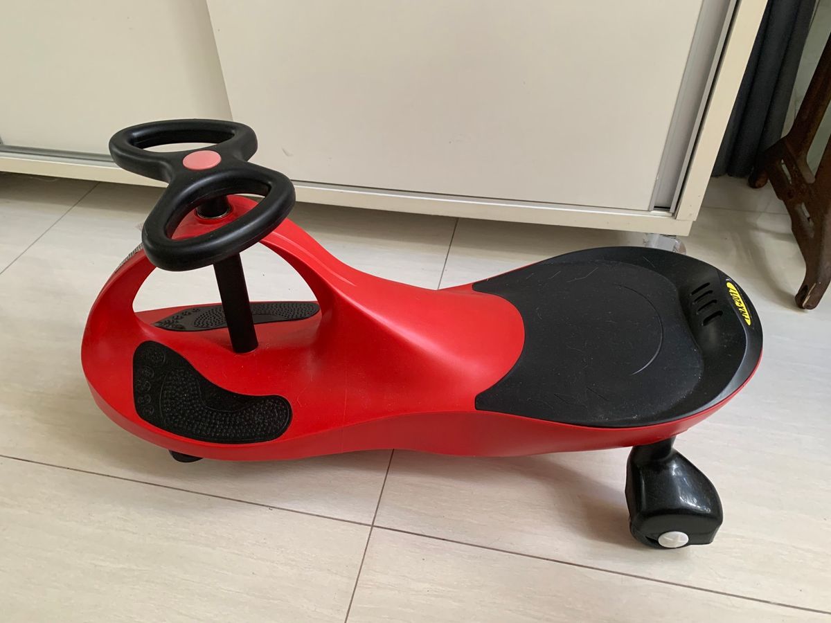 Carrinho de Rolemã Moderno | Brinquedo Usado 83677836 | enjoei