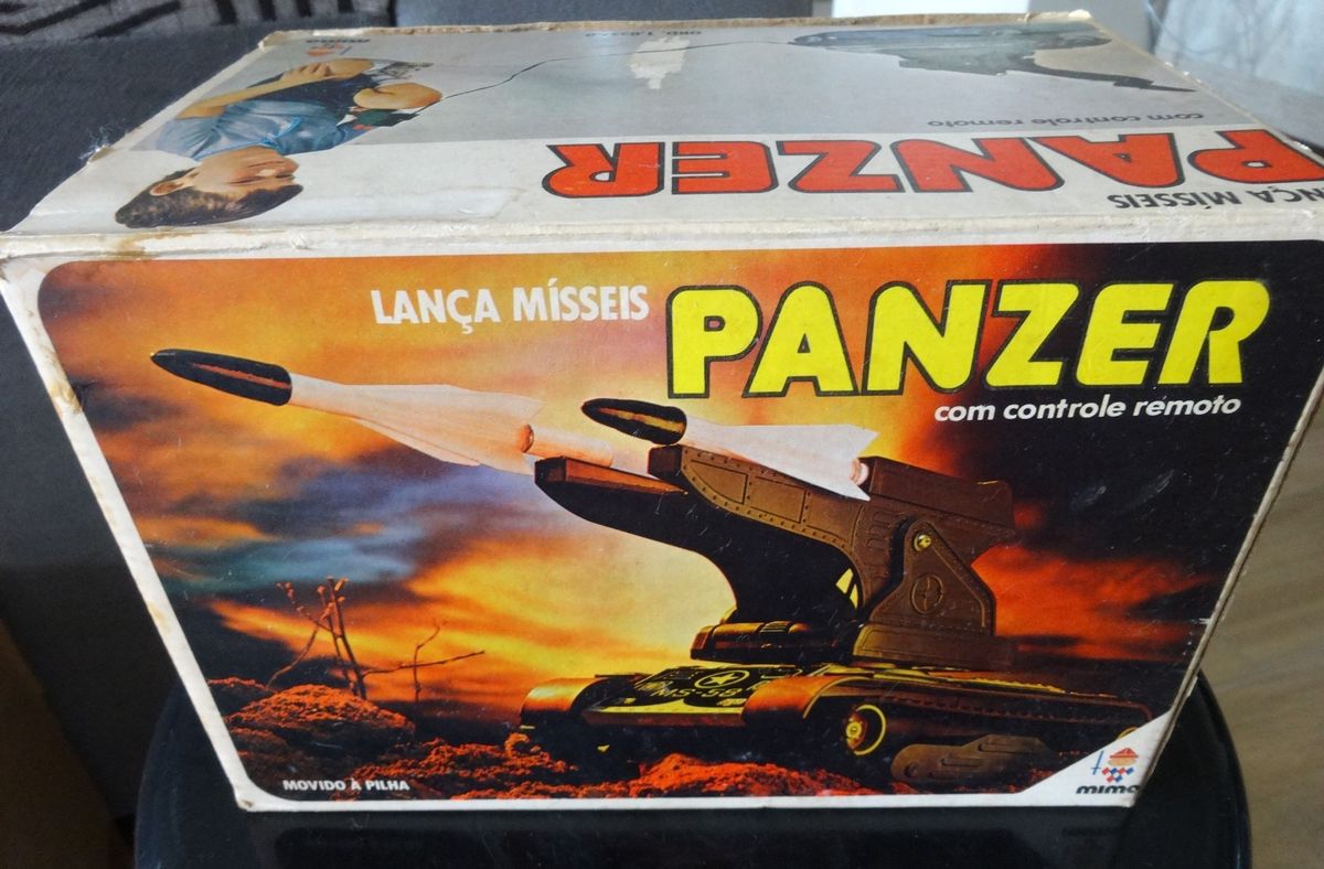 Carrinho Tanque de Controle Remoto com Fio Panzer Mimo, Anos 80 ...