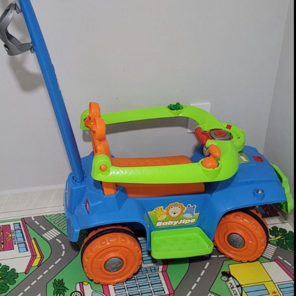 Carro de Passeio Gip | Carrinho de Bebê Kids Nunca Usado 83410409 | enjoei