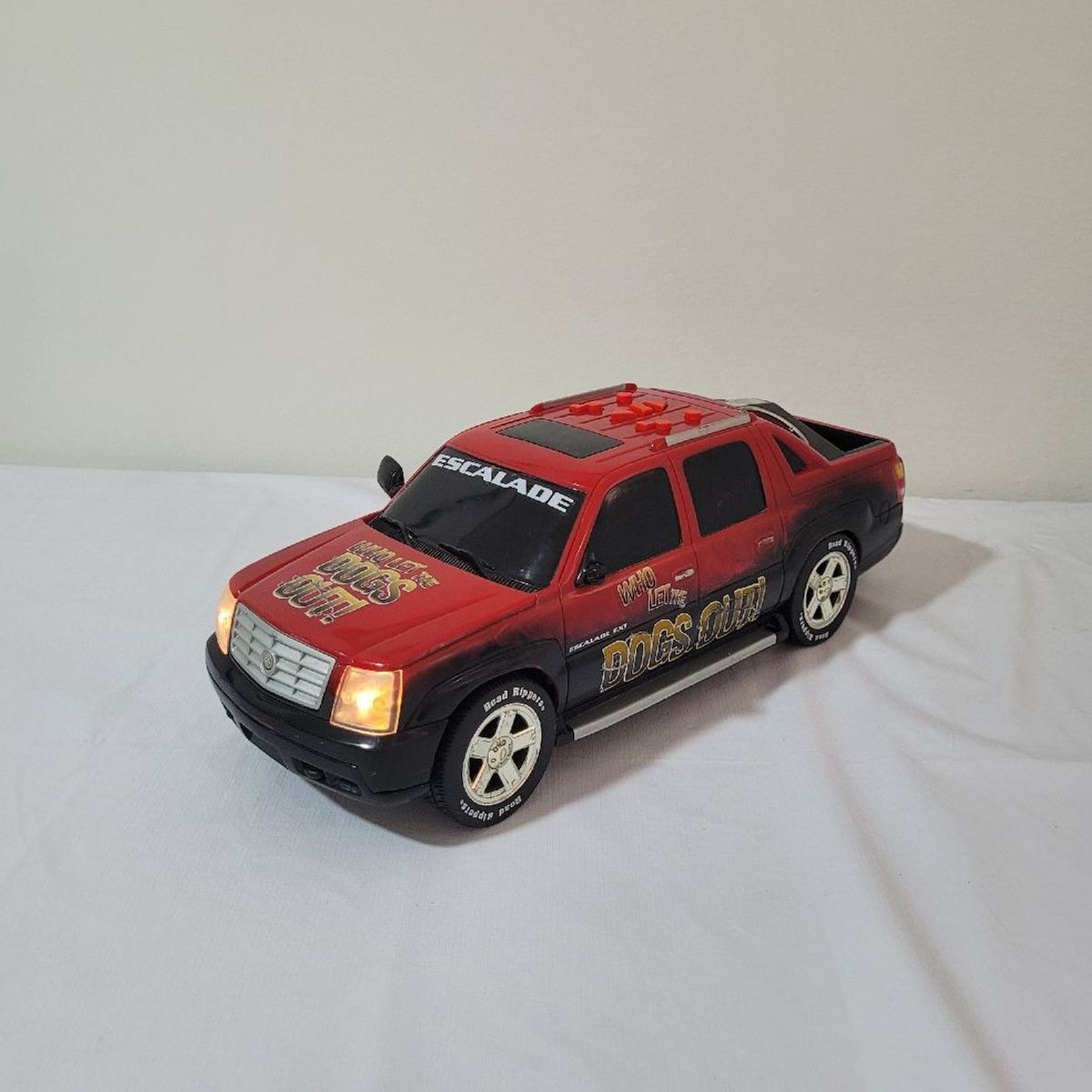 Carro Musical Road Rippers Escalade Ext Funcionando | Brinquedo Road ...