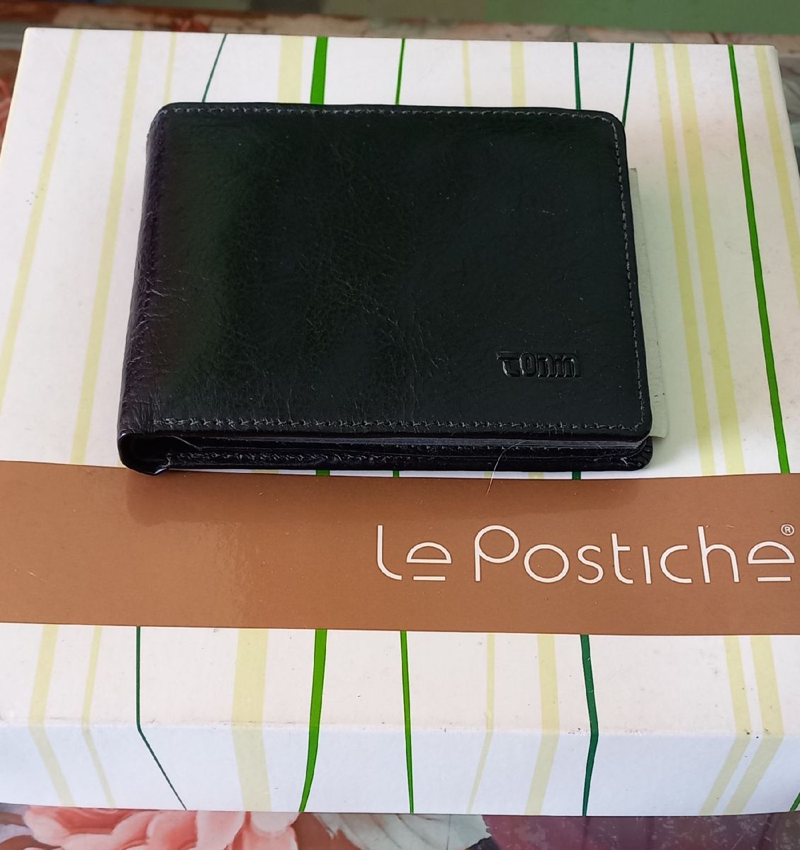 Carteira de Couro Legítimo Le Postiche | Carteira Masculina Le Postiche ...