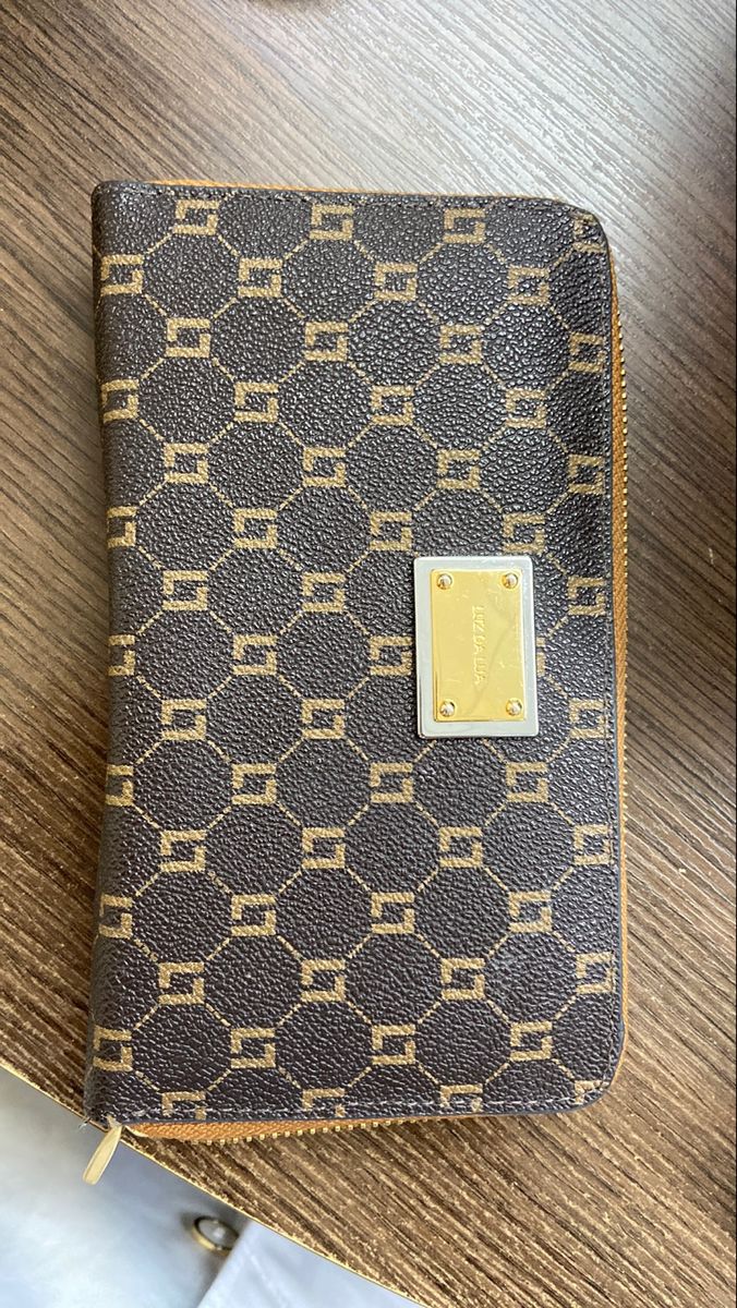 Carteira Luz da Lua Couro Marrom | Carteira Feminina Luz Da Lua Usado ...