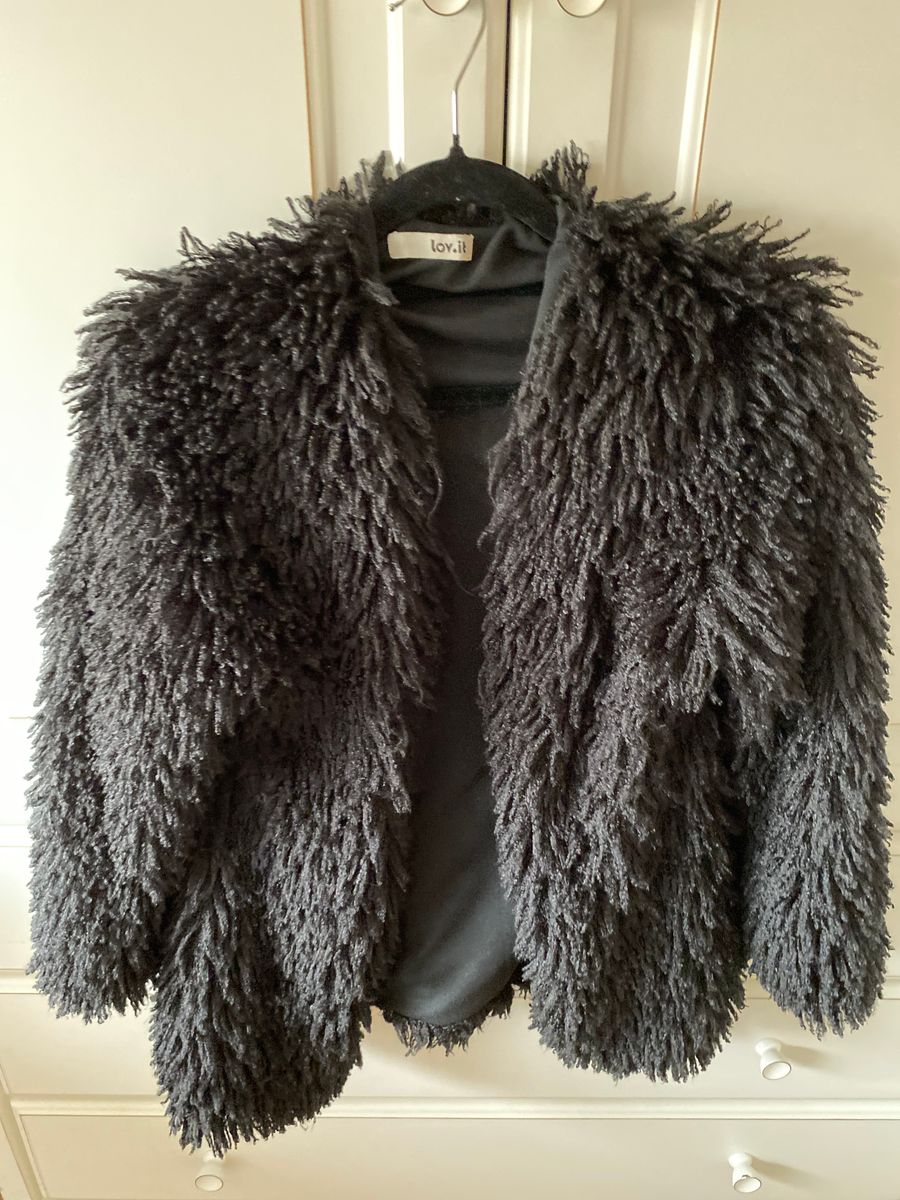 Casaco Fluffy Fofinho Preto | Casaco Feminino Lov It Usado 72556448 ...