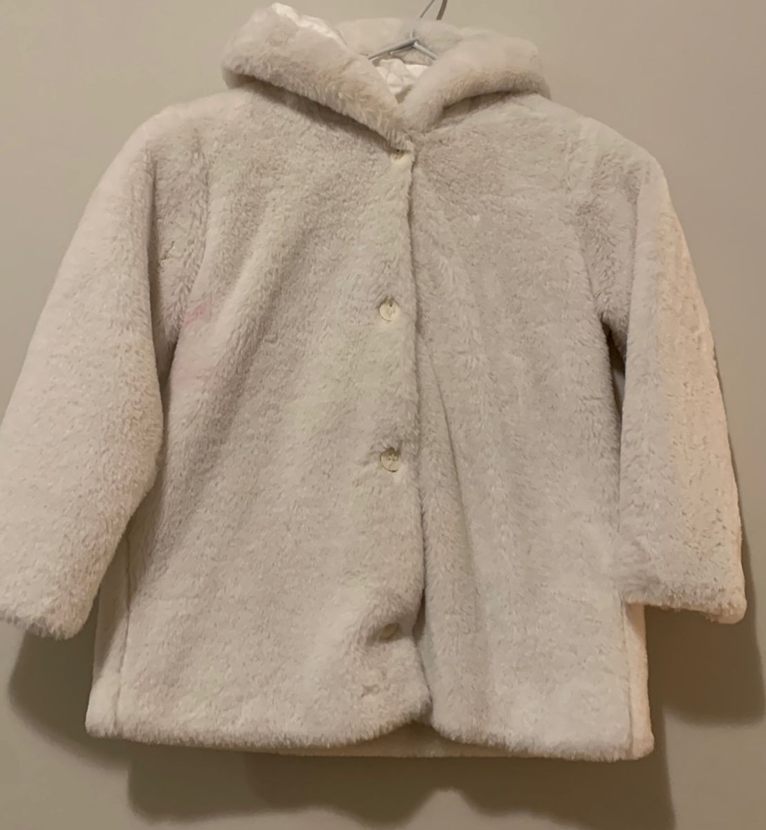Casaco Super Fofinho Ao Toque Off White | Casaco Feminino Playground ...