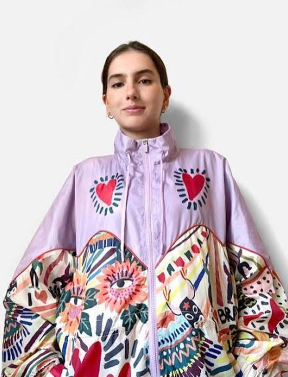 Casaco Windbreaker Farm Festa do Amor | Casaco Feminino Farm Nunca ...