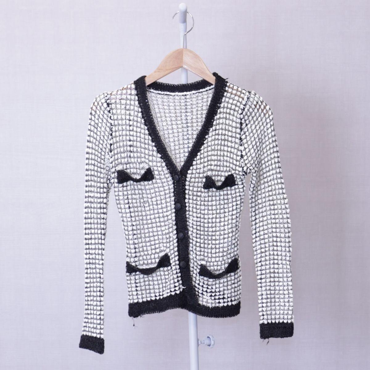 Casaquinho Bege e Preto Tricô | Casaco Feminino Usado 84699601 | enjoei