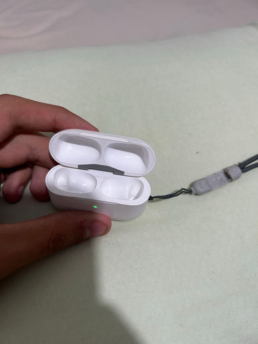 Case Original Air Pods Pro 2 | Item Info & Eletro Apple Usado 129832009 ...