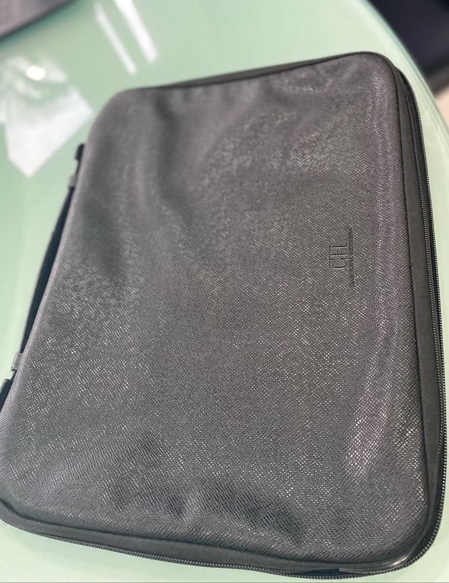 Case para Notebook Couro Fake | Computador Notebook Carolina Herrera ...