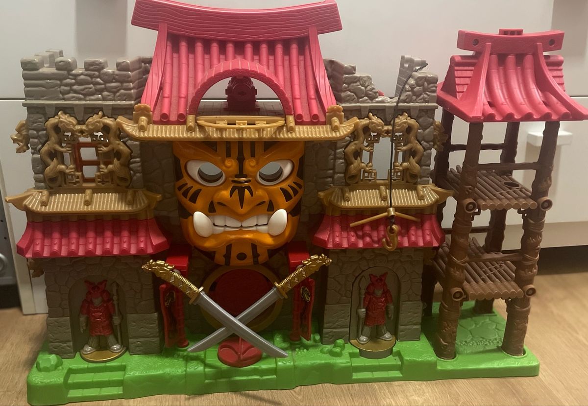 Castelo Samurai Imaginext | Brinquedo Fisher Price Usado 80026391 | enjoei