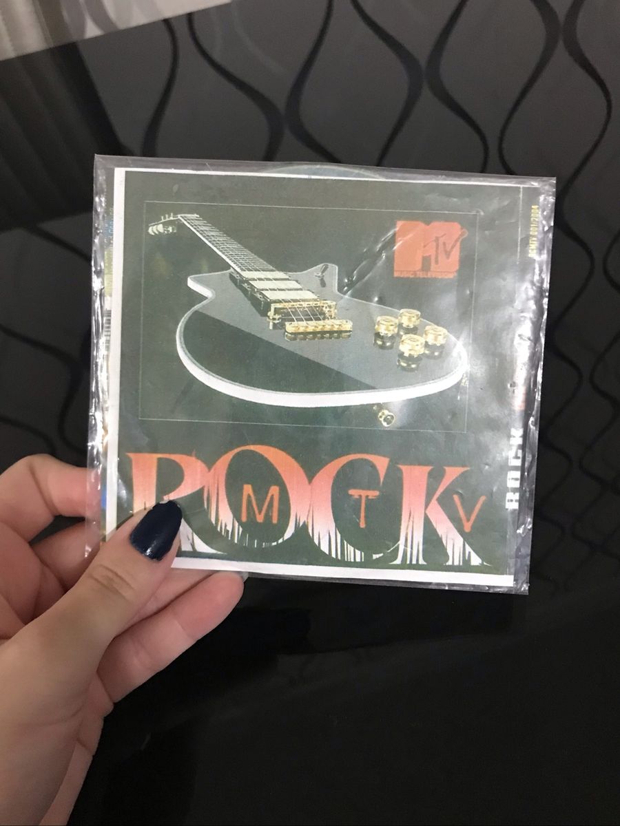 Cd Coletânea Rock Mtv | Item de Música Usado 67605441 | enjoei