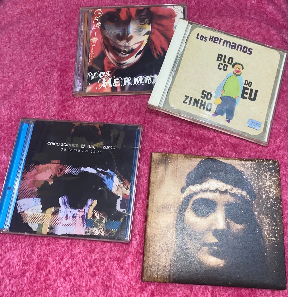 Cd Los Hermanos, Chico Science, Banda do Mar, Demi Lovato e Zayn Malik ...