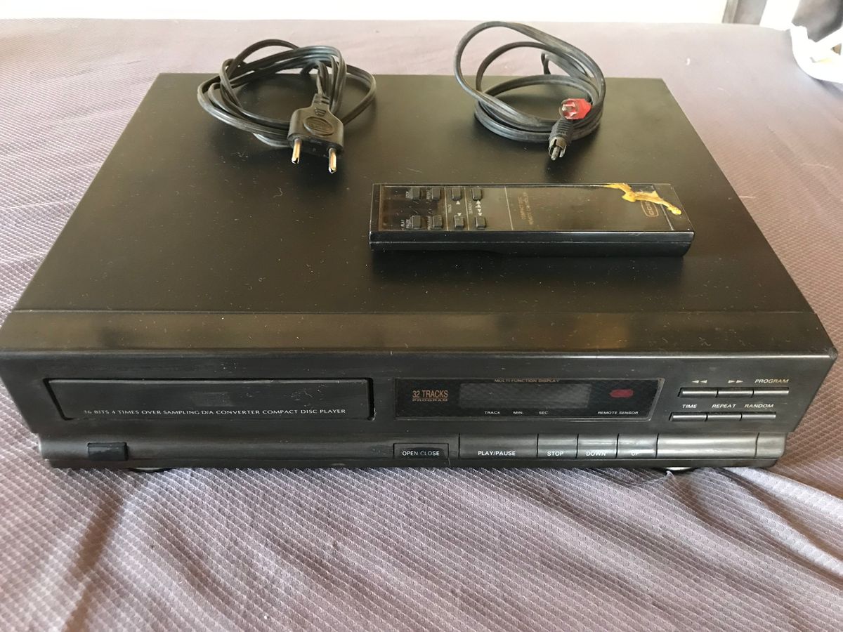 Cd Player Cce Lx 10 Vintage Anos 90 Precisa de Revisão | Item de Música ...
