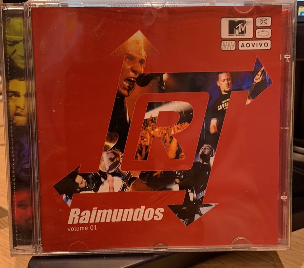 Cd Raimundos Ao Vivo Mtv Vol 1 | Item de Música Usado 41282715 | enjoei