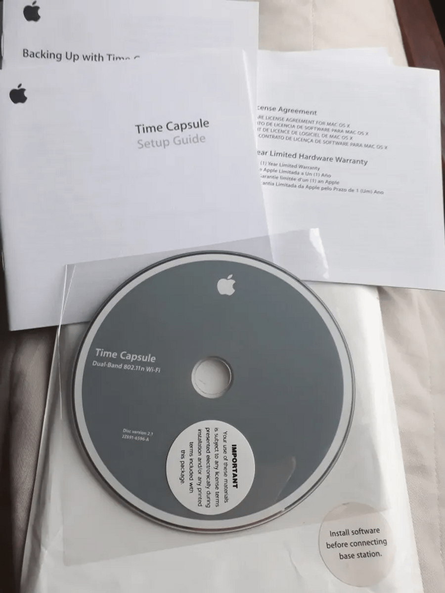 Cd Time Capsule Dual-band 802.11 N Wi Fi Versao 2.1 Apple | Cacareco ...