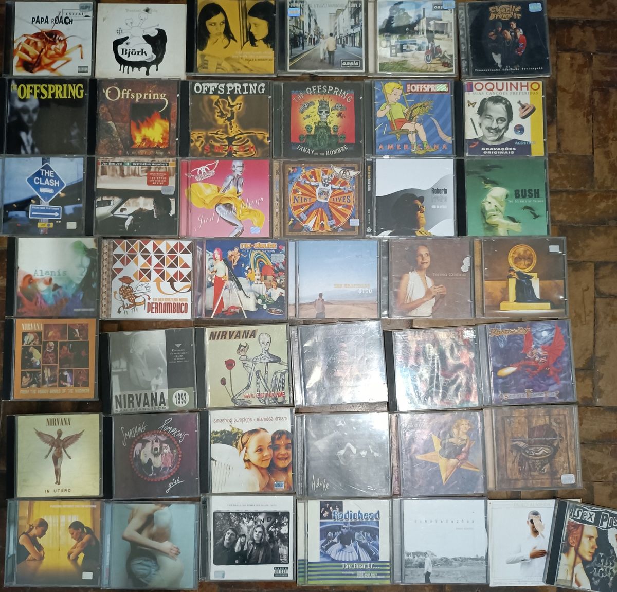 Cds de Rock | Livro Música Usado 85959295 | enjoei