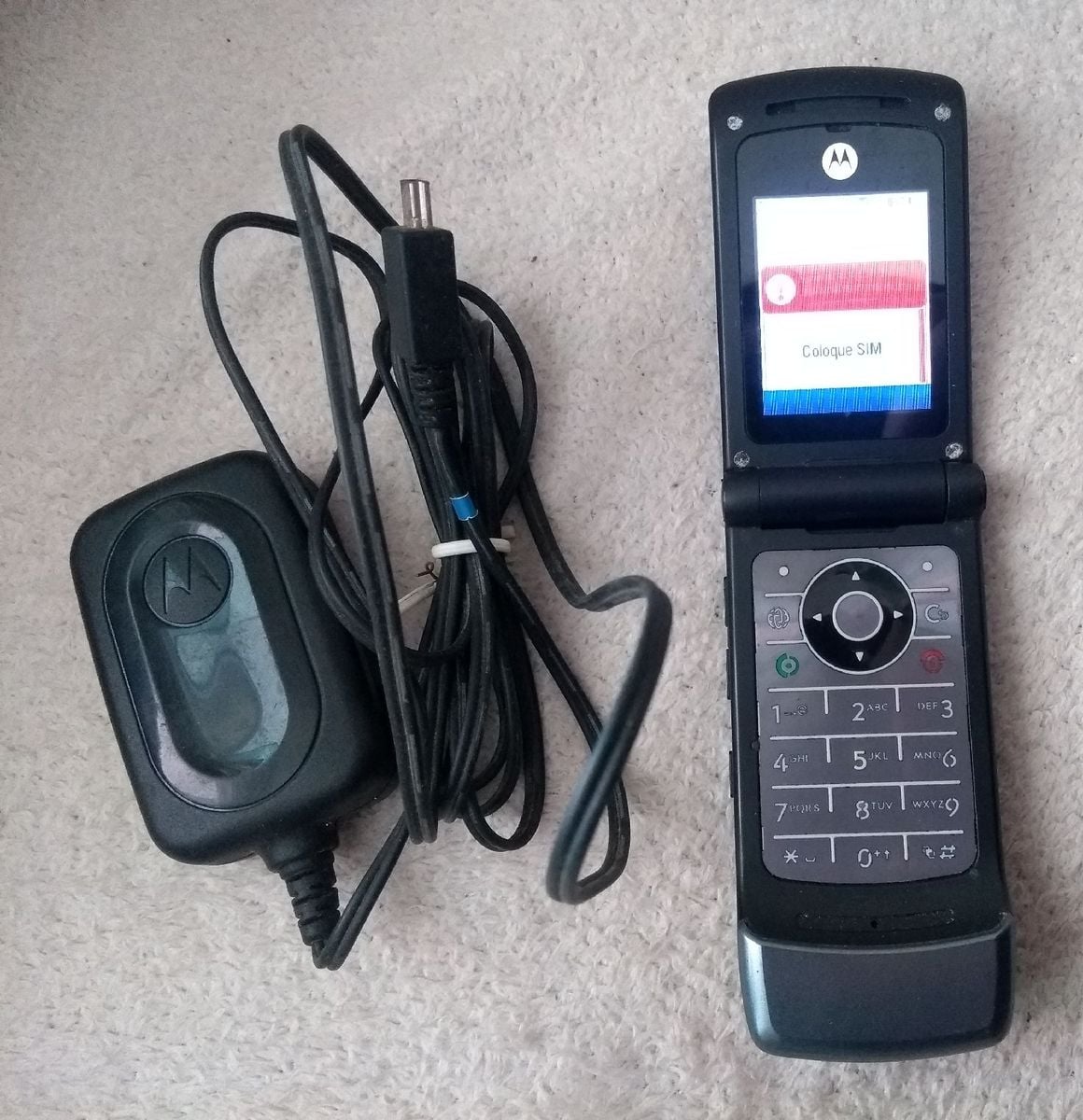 Celular Flip Motorola Bt50 | Celular Motorola Usado 72890379 | enjoei