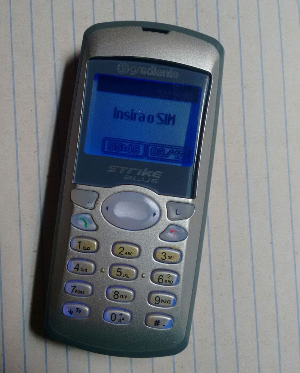 Celular Gradiente Strike Blue | Celular Gradiente Usado 22375388 | enjoei