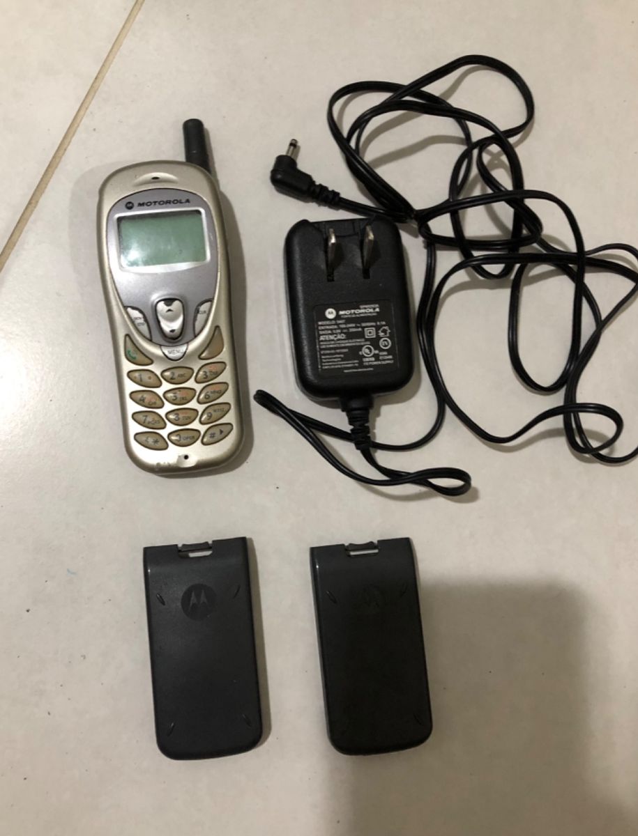 Celular Júpiter C210 com Defeito, Bateria Carregador | Celular Motorola ...