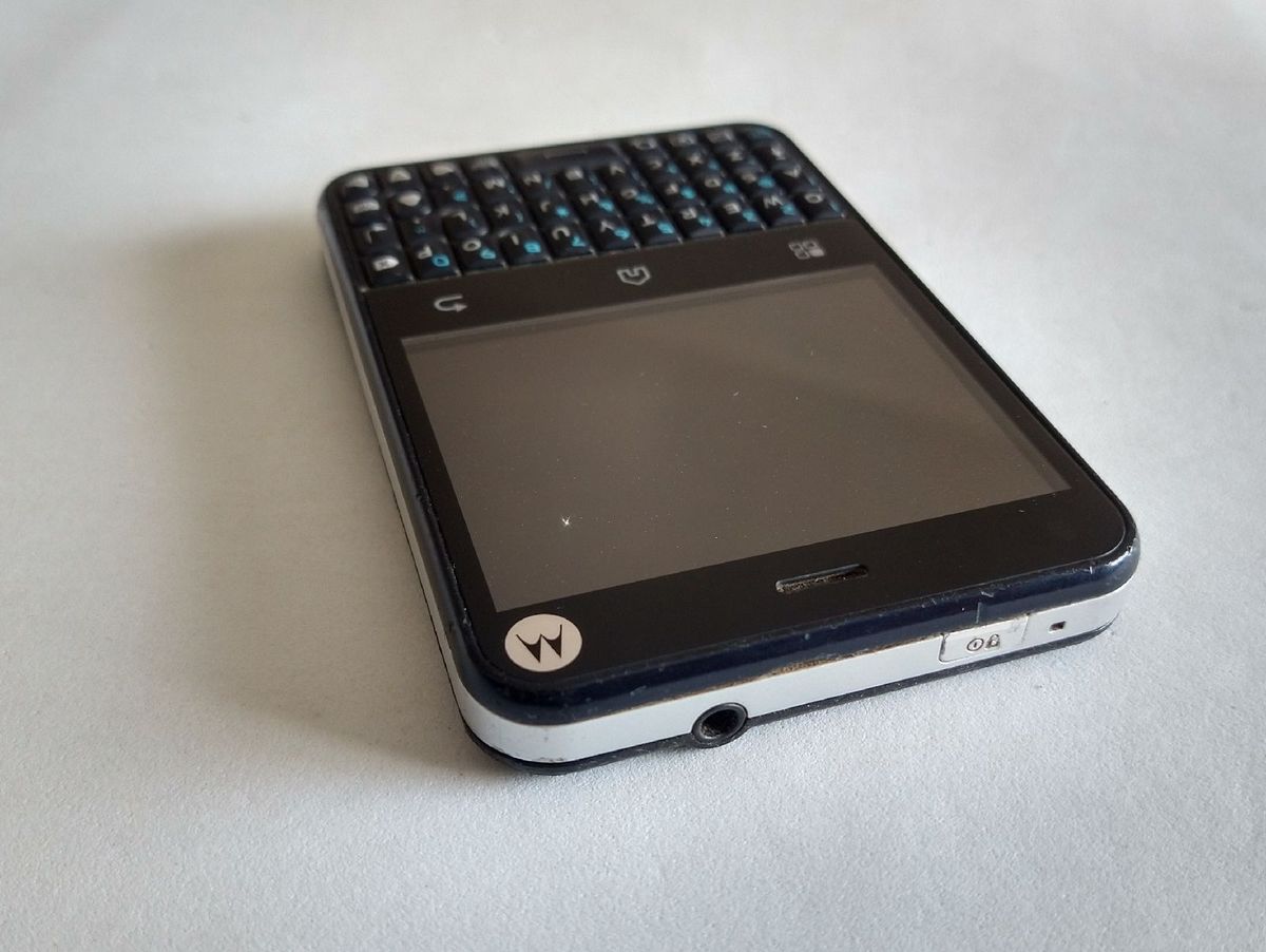 Celular Motorola Mb502 Motoblur (peças Ou Reparo) | Celular Motorola ...