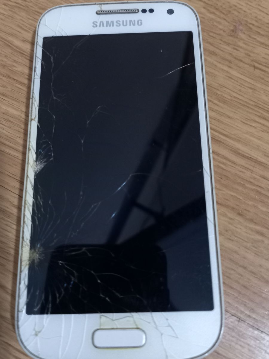 Celular Tela Quebrada | Celular Samsung Usado 75450516 | enjoei