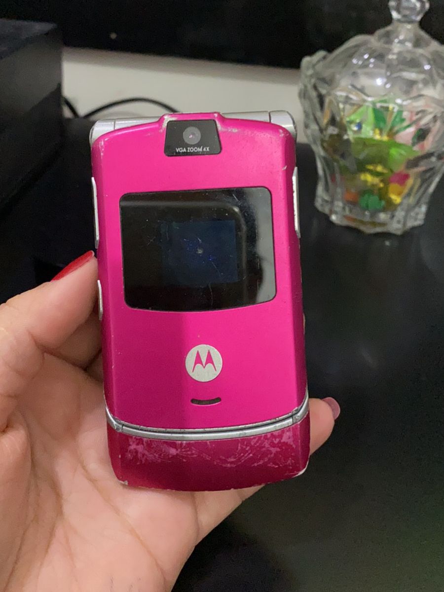 Celular V3 Rosa Relíquia | Celular Motorola Usado 72101585 | enjoei